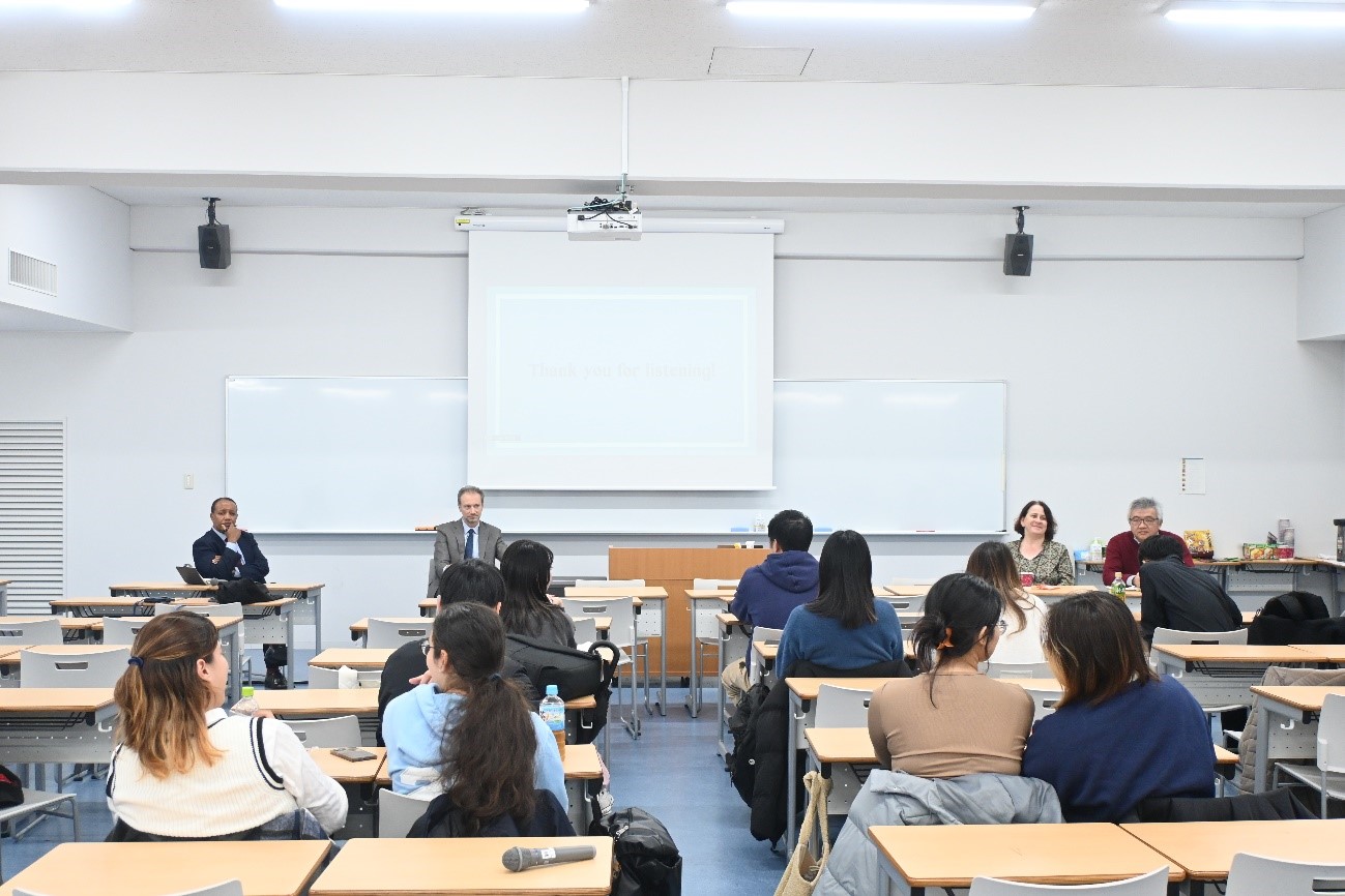 TISS Student-Staff Liaison Meeting was held | 筑波大学 社会・国際学群